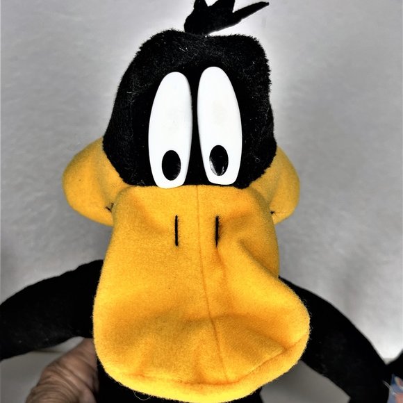 Warner Bros. | Toys | Looney Tunes Warner Bros Daffy Duck 7 Plushie ...